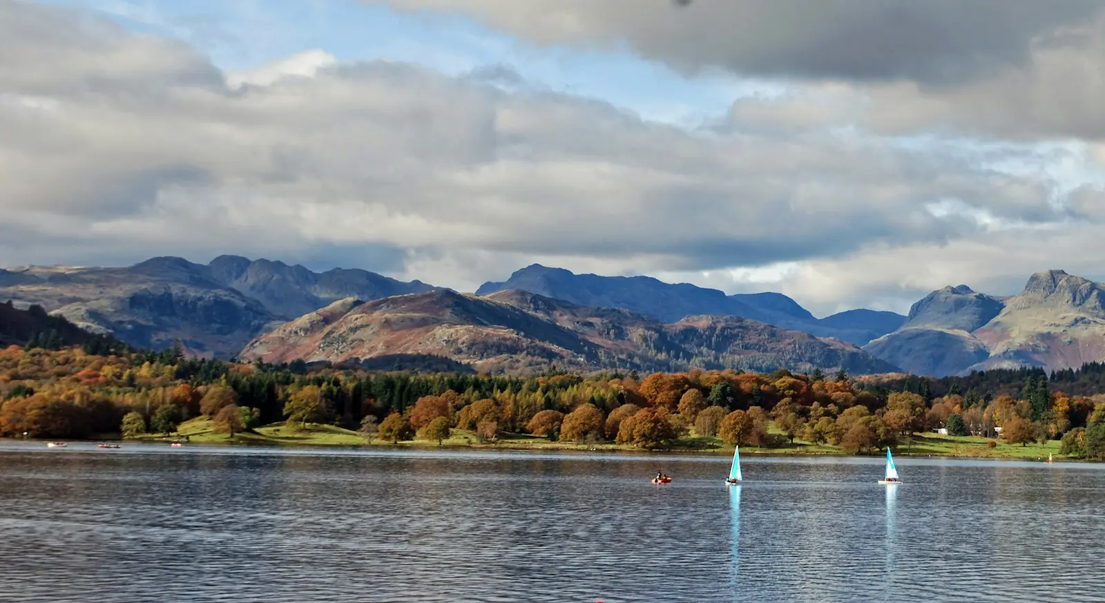 Windermere Pollution Incidents 'Hit New Record Level' - SwiftSwitch